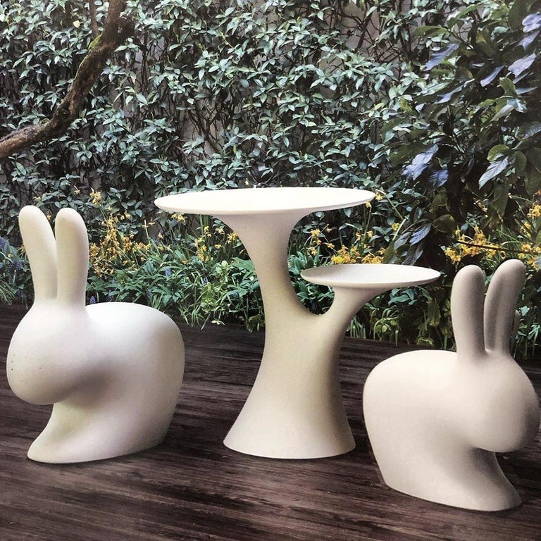 Set of White Rabbit Chairs and Table, Made in Italy For Sale at 1stDibs