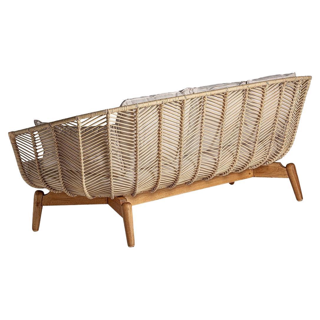 Fast Track, Contemporary Sofa Daybed in Natural Rattan and White Cotton ...