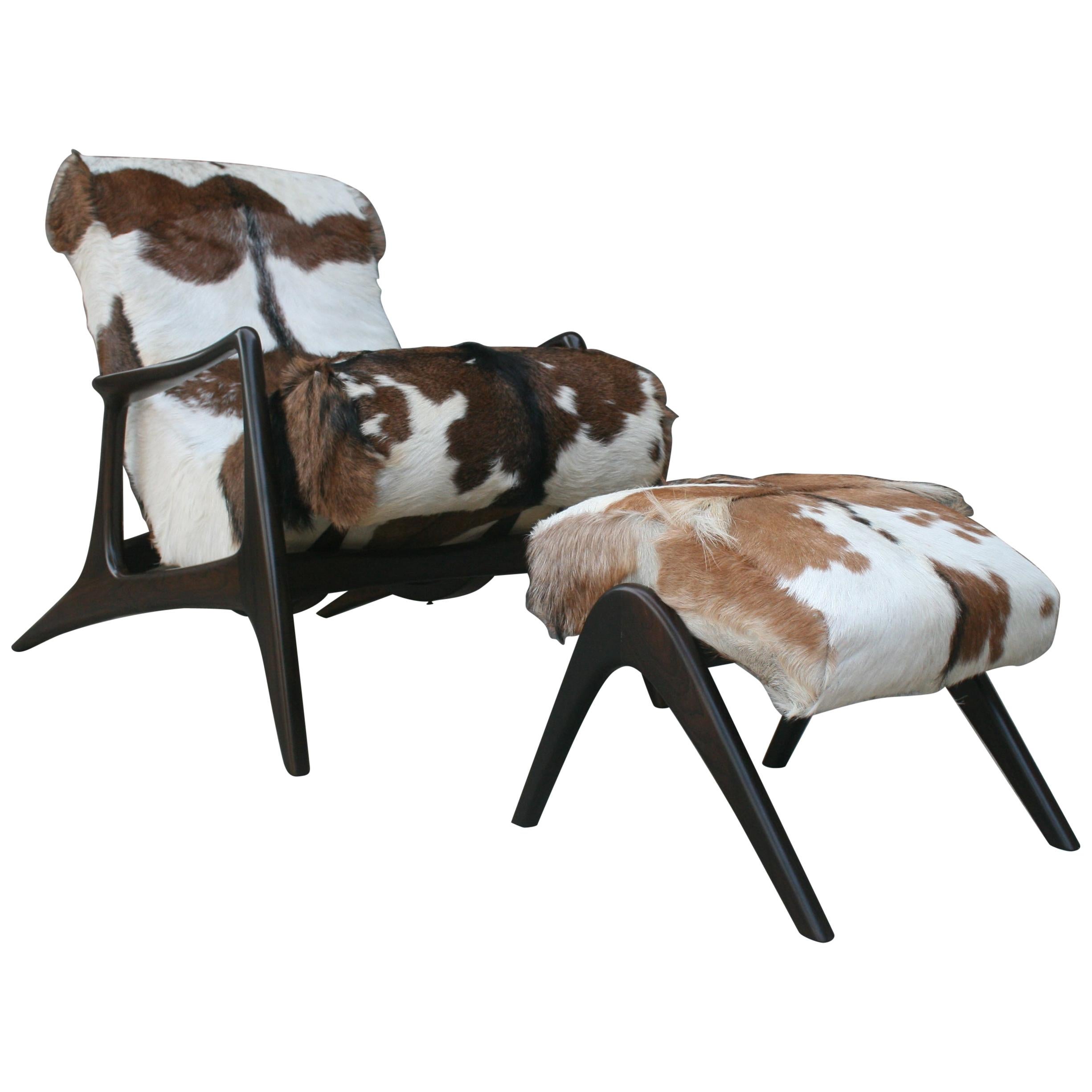 Vintage Contour Lounge Chair - 5 For Sale on 1stDibs