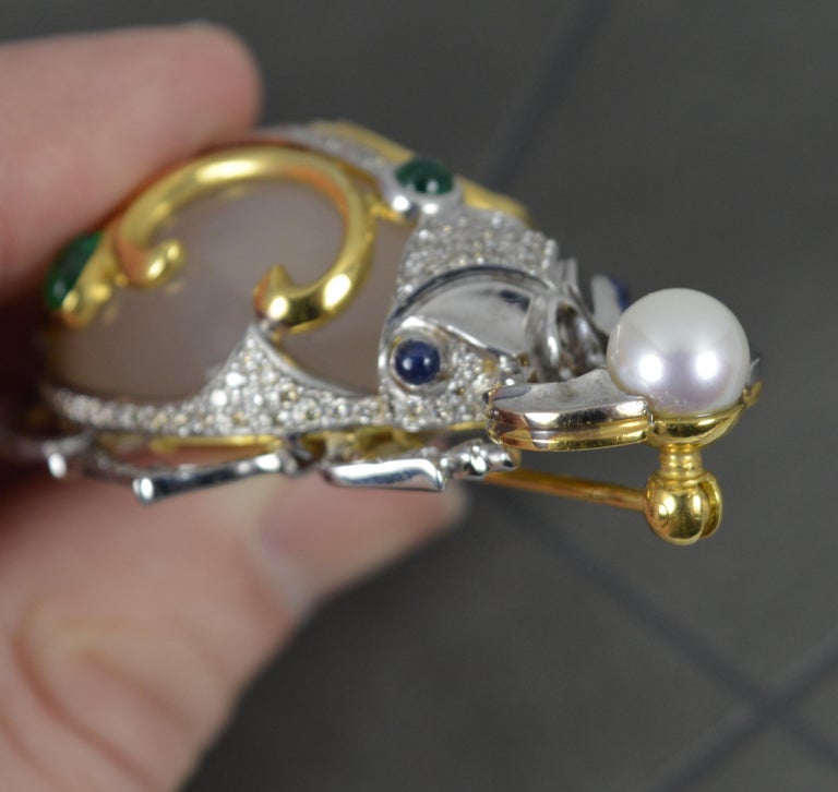 Incredible 18ct Gold Agate Sapphire Emerald Pearl Diamond Beetle Brooch ...
