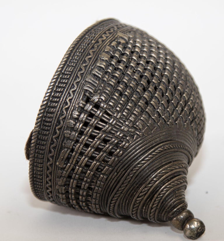 Indian Cast Brass Metal Incense Burner in a Snail Form For Sale at 1stDibs