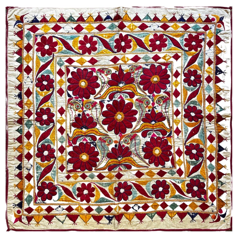 Indian Embroidery Fabric, N°1221 For Sale at 1stDibs