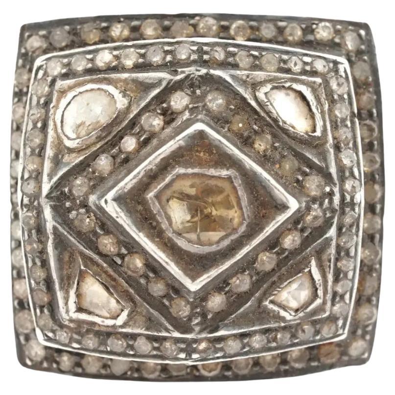 Pink Spinel and Diamond 18 Karat White Gold Ring For Sale at 1stDibs