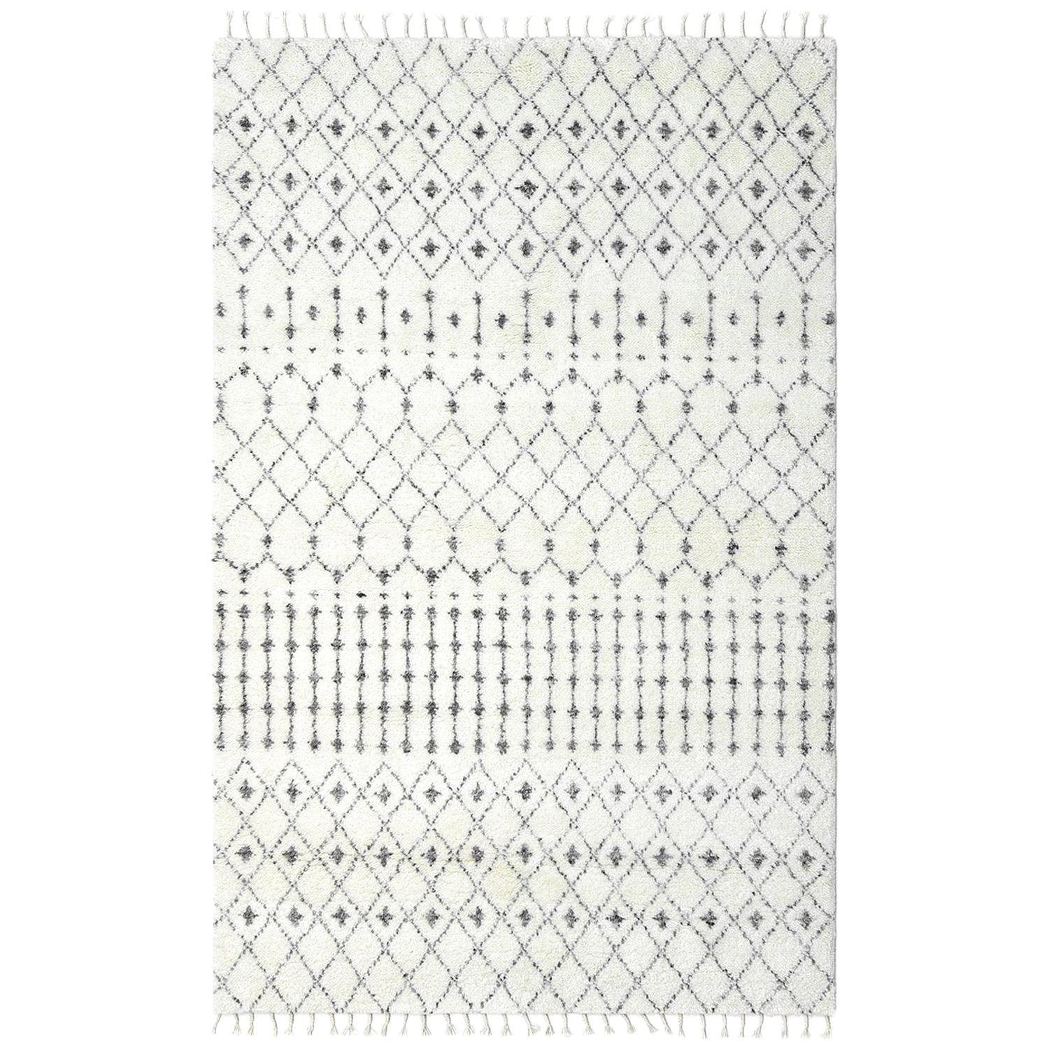 Indian Made Hand-Knotted Bohemian Tribal Area Rug For Sale at 1stDibs