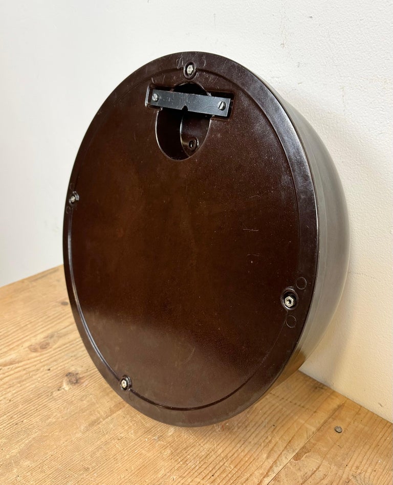Industrial Bakelite Factory Wall Clock from Pragotron, 1960s For Sale ...