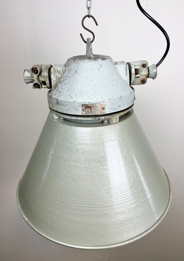 Industrial Explosion Proof Lamp with Aluminium Shade from Elektrosvit ...