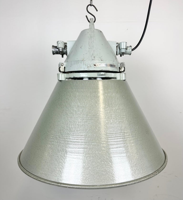 Industrial Explosion Proof Lamp with Aluminium Shade from Elektrosvit ...