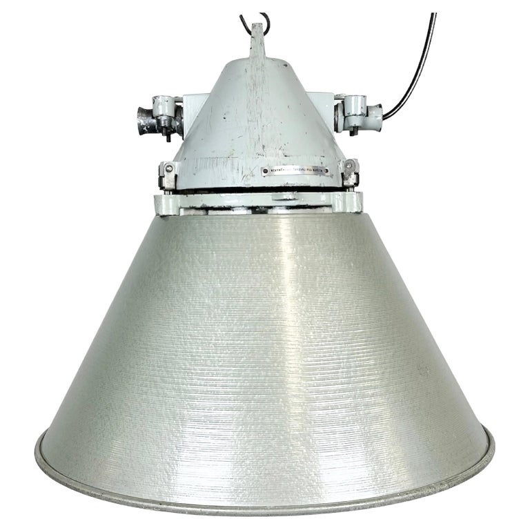 Industrial Explosion Proof Lamp with Aluminium Shade from Elektrosvit ...