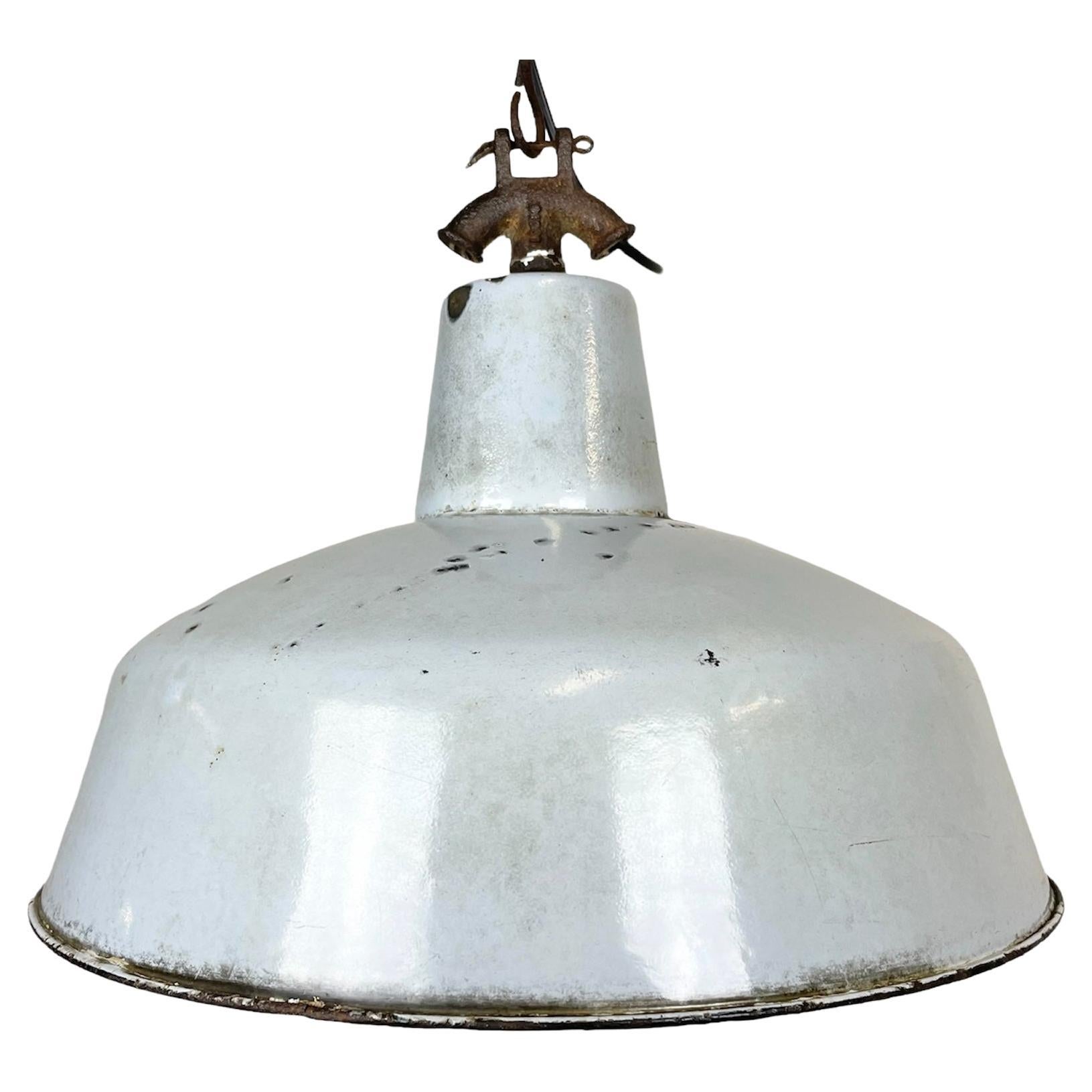 Industrial Black Enamel Factory Lamp with Cast Iron Top, 1950s For Sale ...