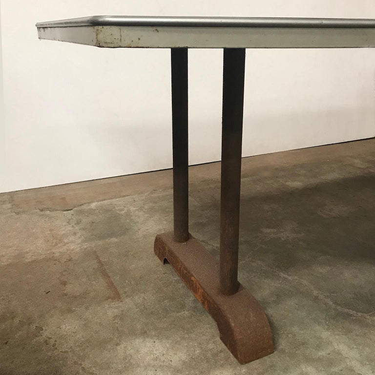 Industrial Reception Table with Round Curve in Top / Only Top Six ...
