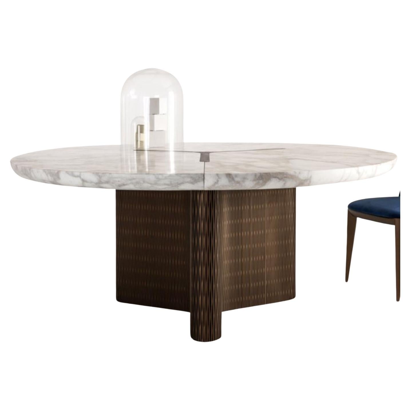 Infinity Round Dining Table by Laura Meroni For Sale at 1stDibs