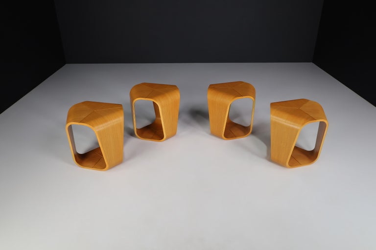 Infinity Tables by Enrico Cesana for Busnelli, Italy, 1980s For Sale at ...