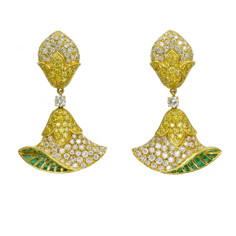 Intense Yellow and White Diamond Belle Flower Earrings For Sale at 1stDibs