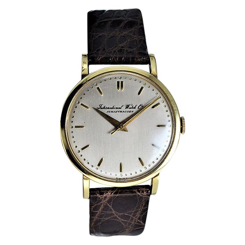 International Watch Company 18 Karat Yellow Gold Ladies Watch at 1stDibs