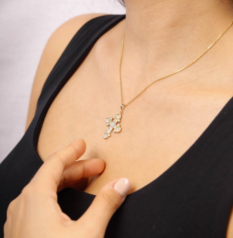 Intricate Cross Pendant 14 Karat Yellow Gold Charm 2.9 grams Solid Gold ...