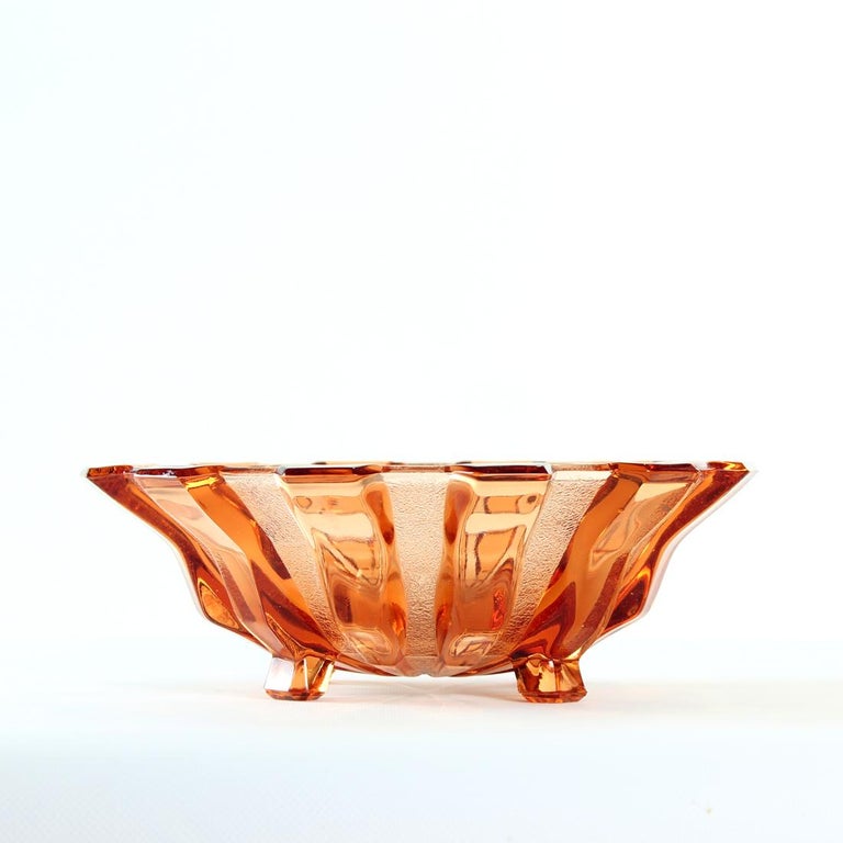 Inwald Glass Bowl in Pink Glass, Hermanova Hut, Czechoslovakia 1950s ...