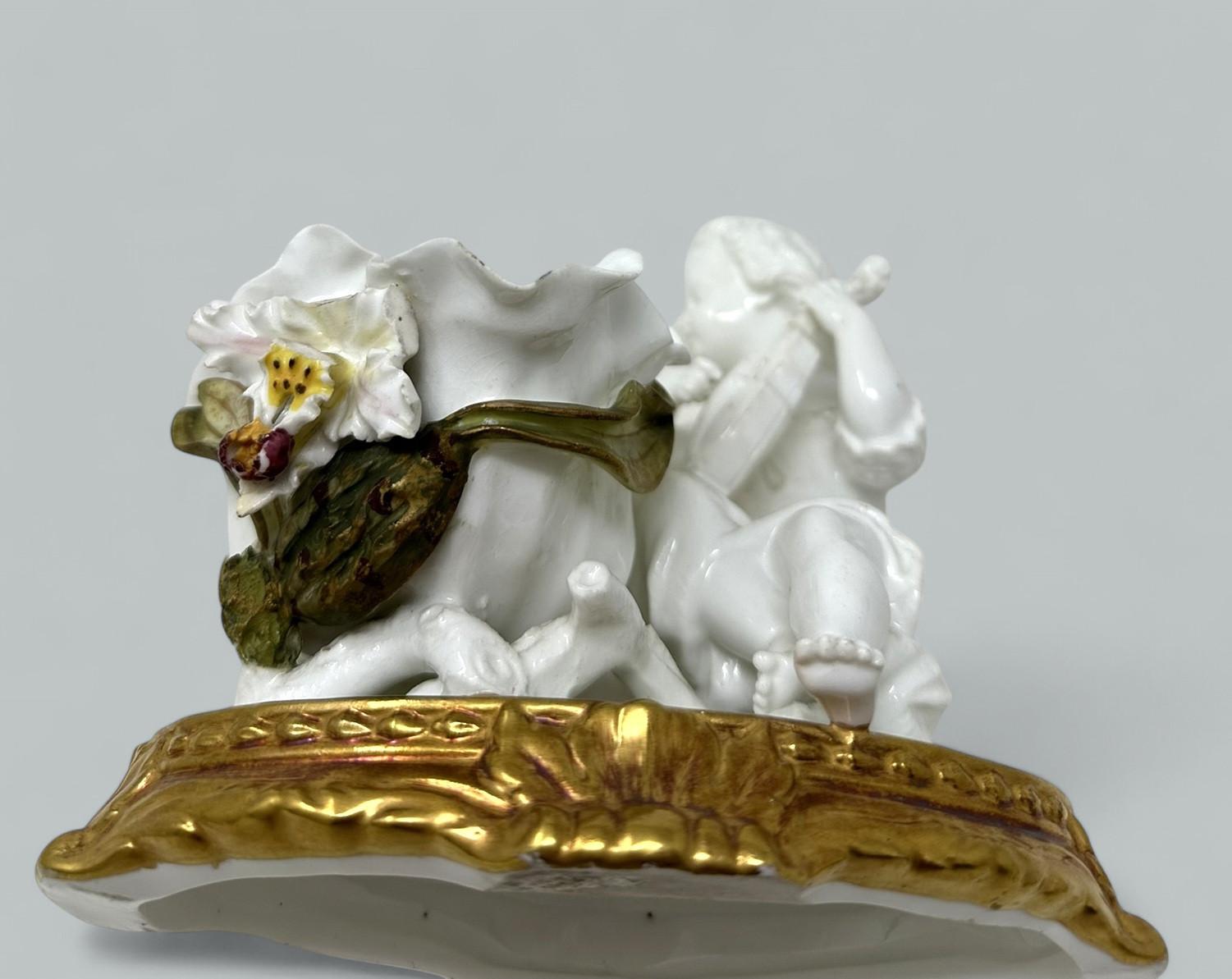 Irish Belleek Porcelain Aberdeen Pitcher Moore Porcelain Centerpiece ...