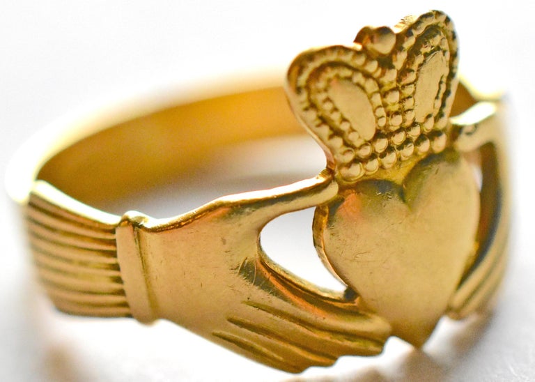 Irish Claddagh 18 Karat Gold Hands and Heart Ring at 1stDibs | irish ...