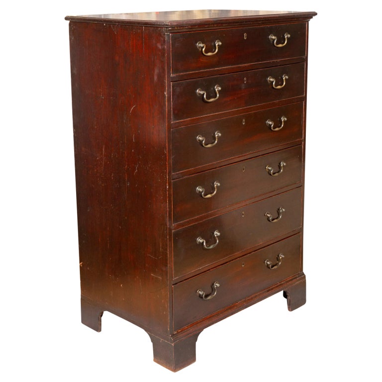 Irish Georgian Mahogany High Chest of Drawers For Sale at 1stDibs