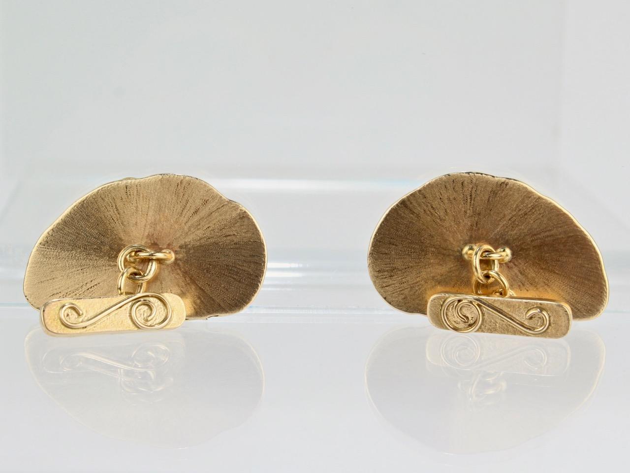 Isabelle Posillico Gold and Chinese Jade or Jadeite Cufflinks For Sale ...