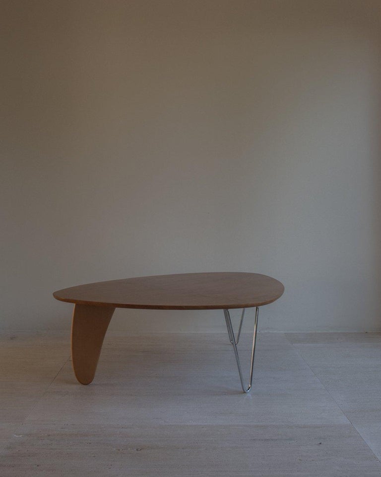 Isamu Noguchi 1970s Rudder Coffee Table in Birch Model IN-52 at 1stDibs