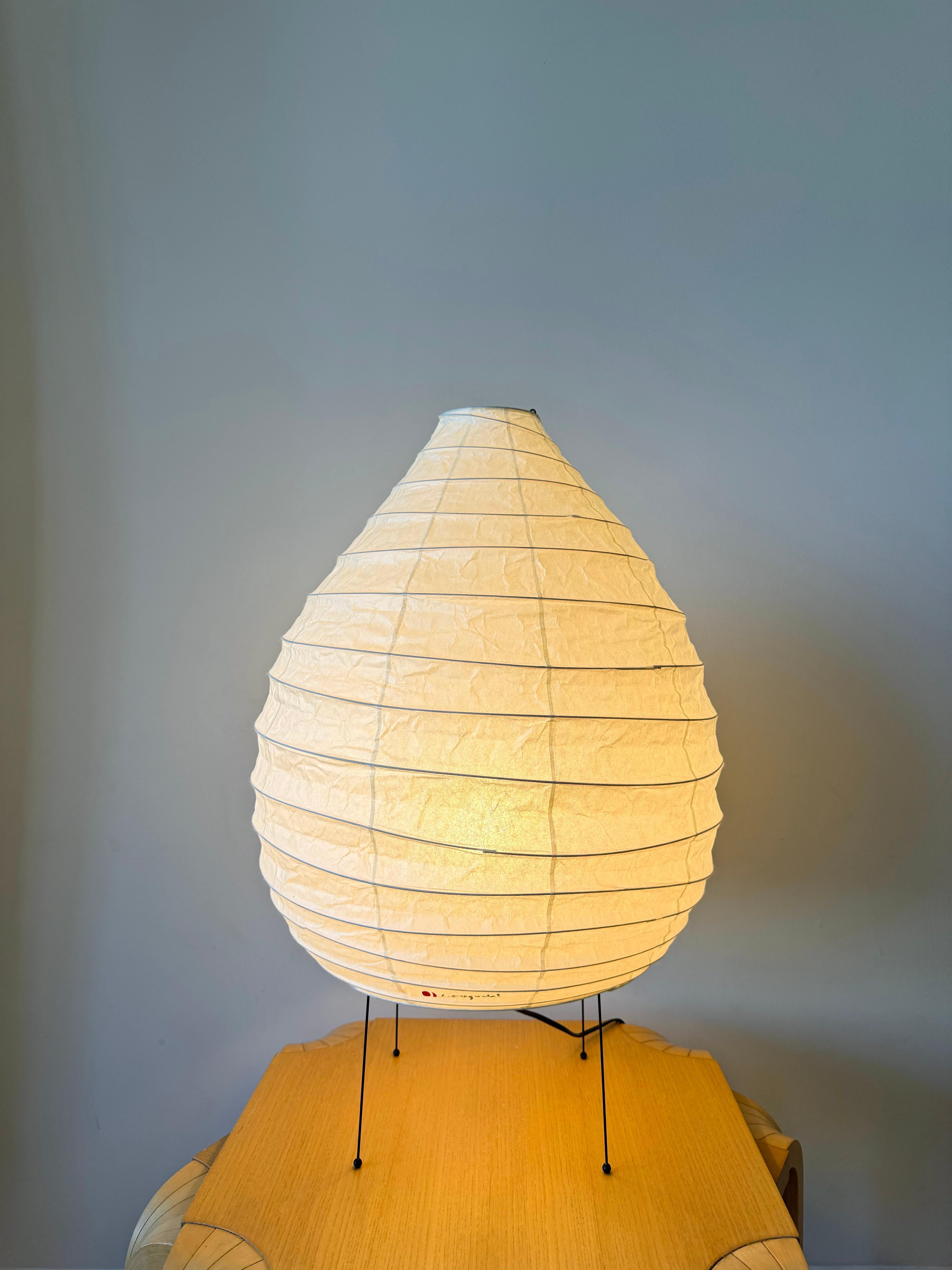 Isamu Noguchi Akari Light Sculpture, Model 22N Table Lamp at 1stDibs