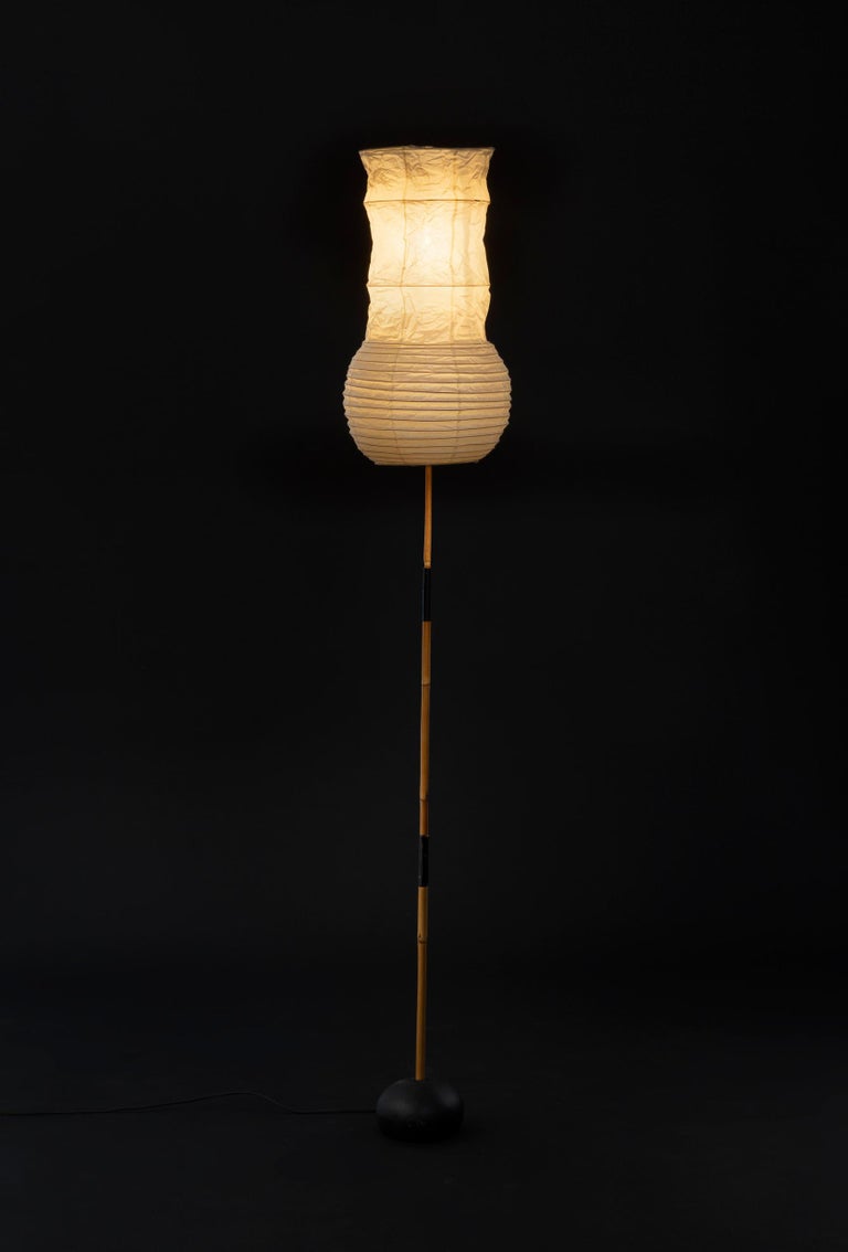 Isamu Noguchi Akari S1 on BB3 Base, Ozeki, 1951 For Sale at 1stDibs