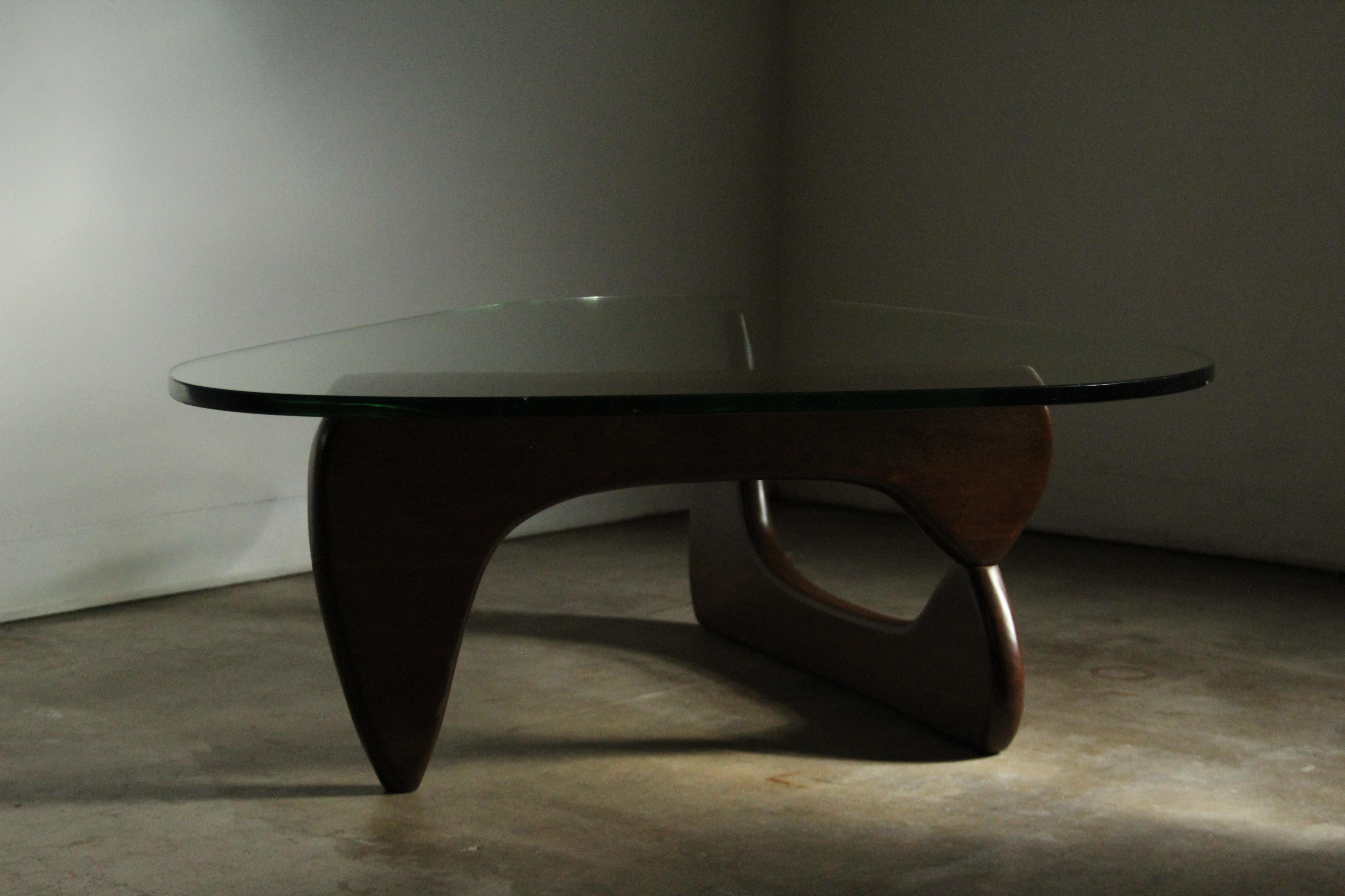 Isamu Noguchi Vintage IN-50 Coffee Table in Birch for Herman Miller, 1960s For Sale at 1stDibs ...