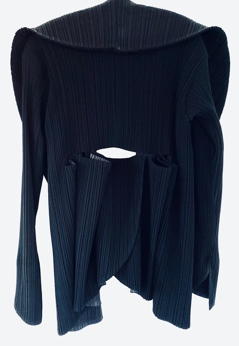 Issey Miyake Rare 1990s Pleated Evening Jacket For Sale at 1stDibs