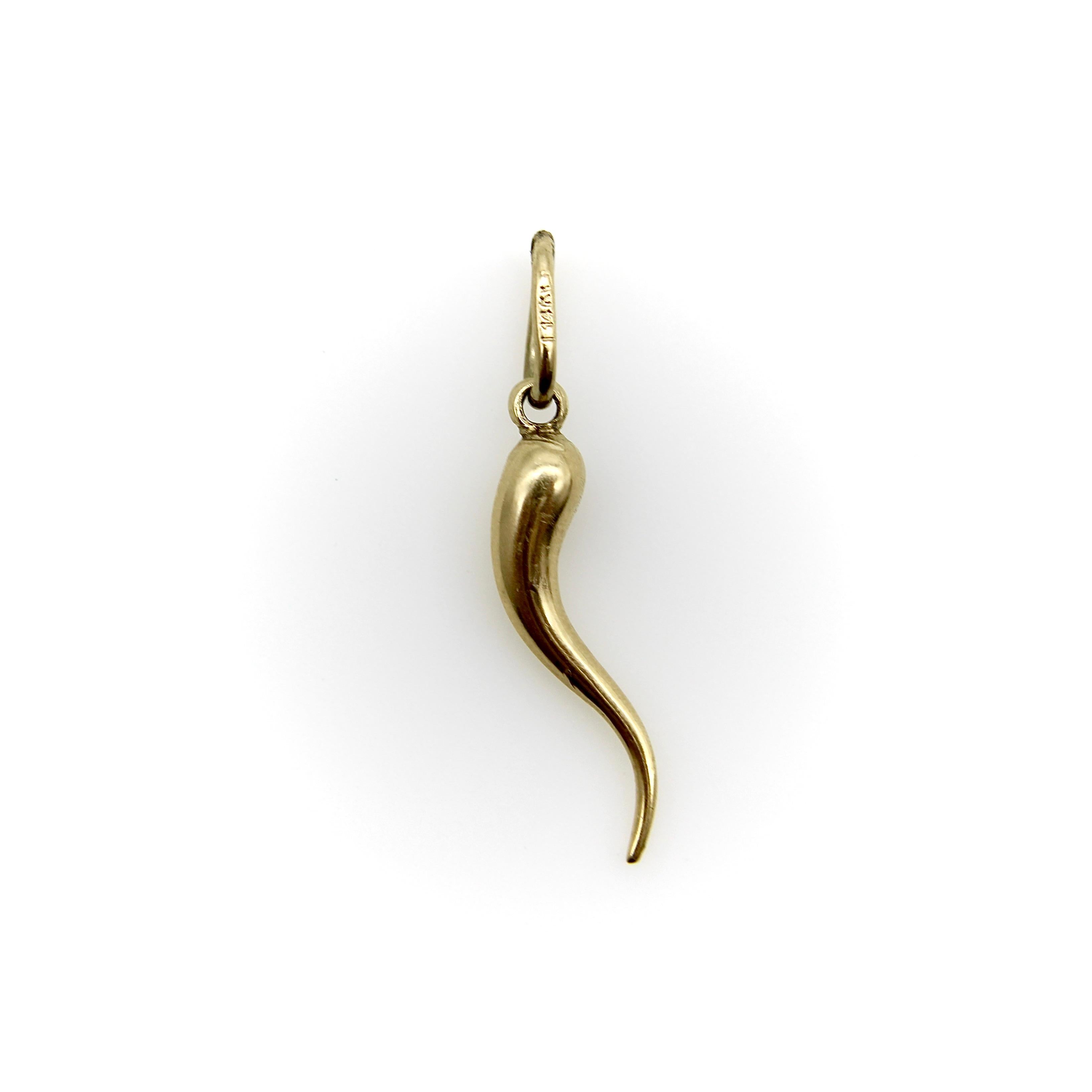 Italian 14K Gold Cornicello Pendant Charm For Sale at 1stDibs