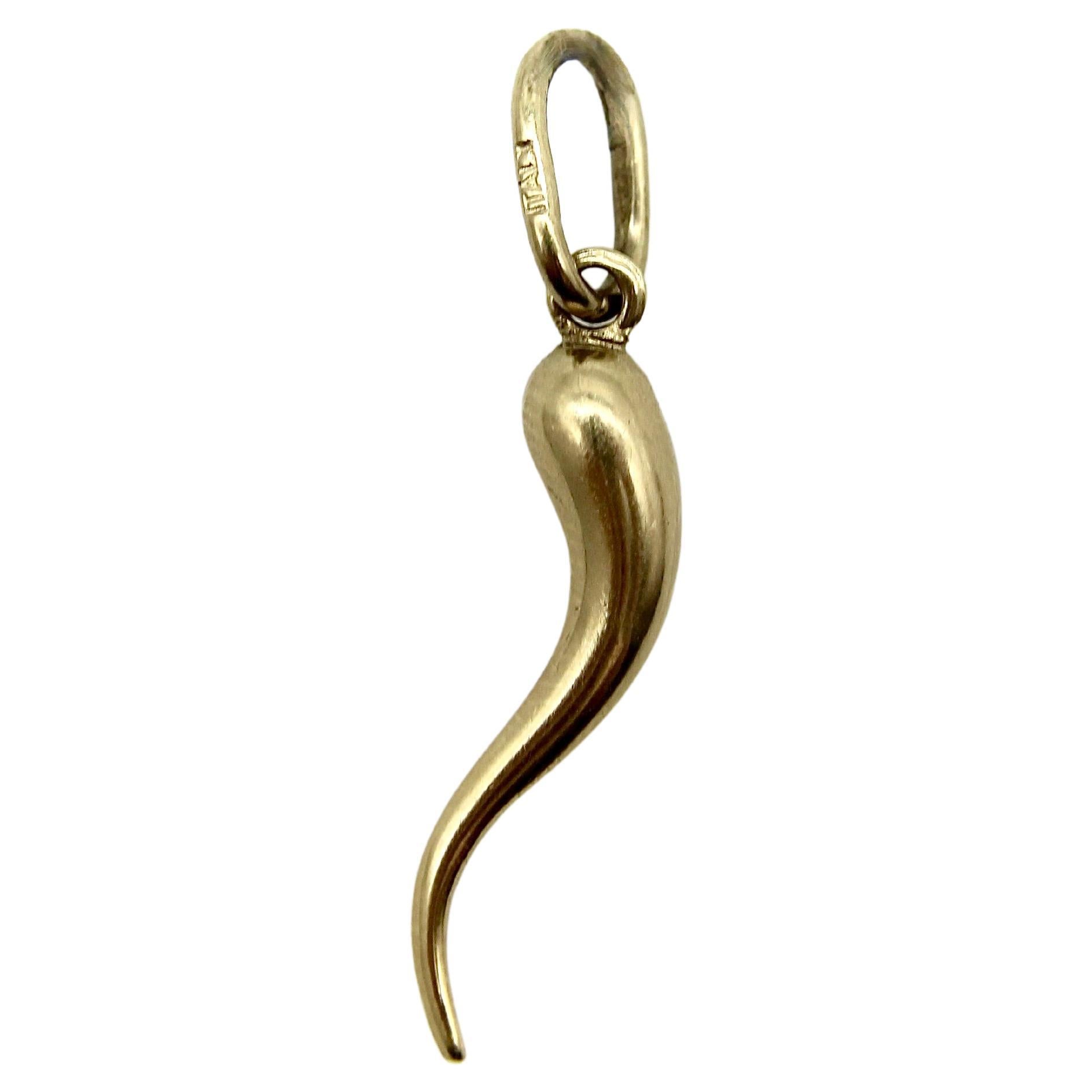 Italian 14K Gold Cornicello Pendant Charm For Sale at 1stDibs