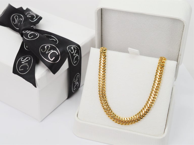 Italian 18 Karat Yellow Gold Snake Chain Necklace For Sale at 1stDibs