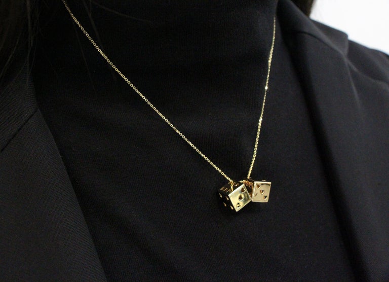 Italian 18K Gold Dice Cube Pendant Necklace For Sale at 1stDibs