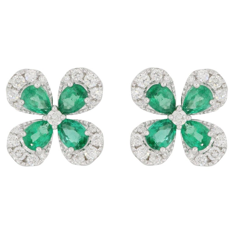 Italian 18k Gold Emerald and Diamond Earring For Sale at 1stDibs