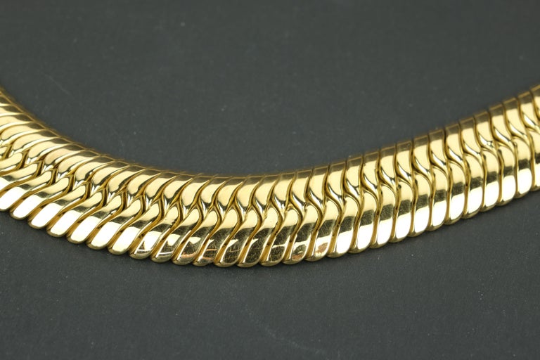 Italian 18K Gold Herringbone Chain For Sale at 1stDibs