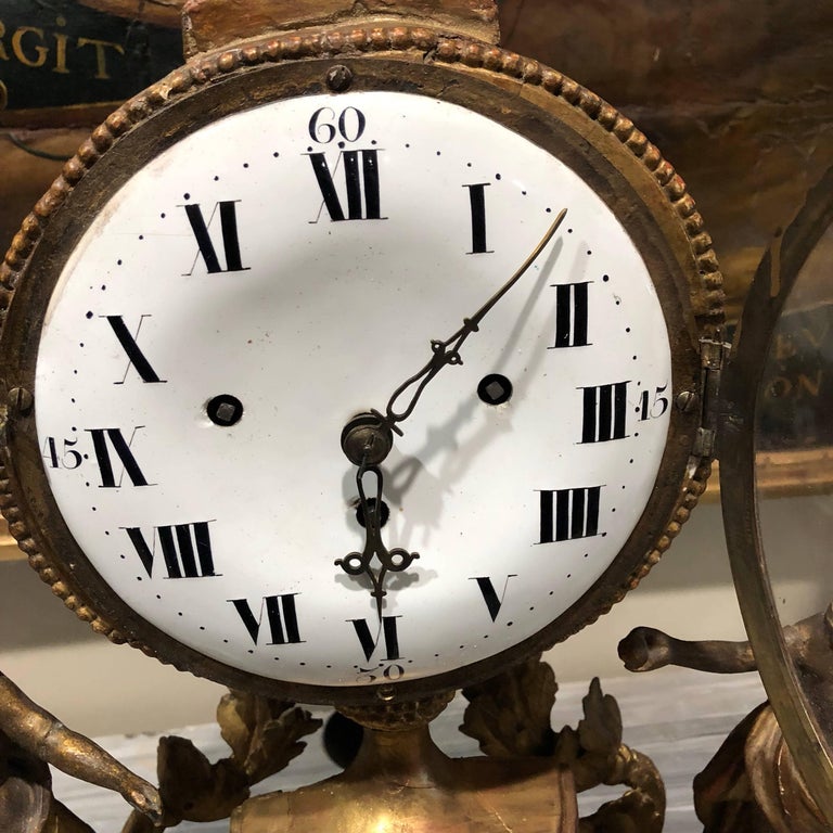 Italian 18th Century Giltwood Mantle Clock For Sale at 1stDibs