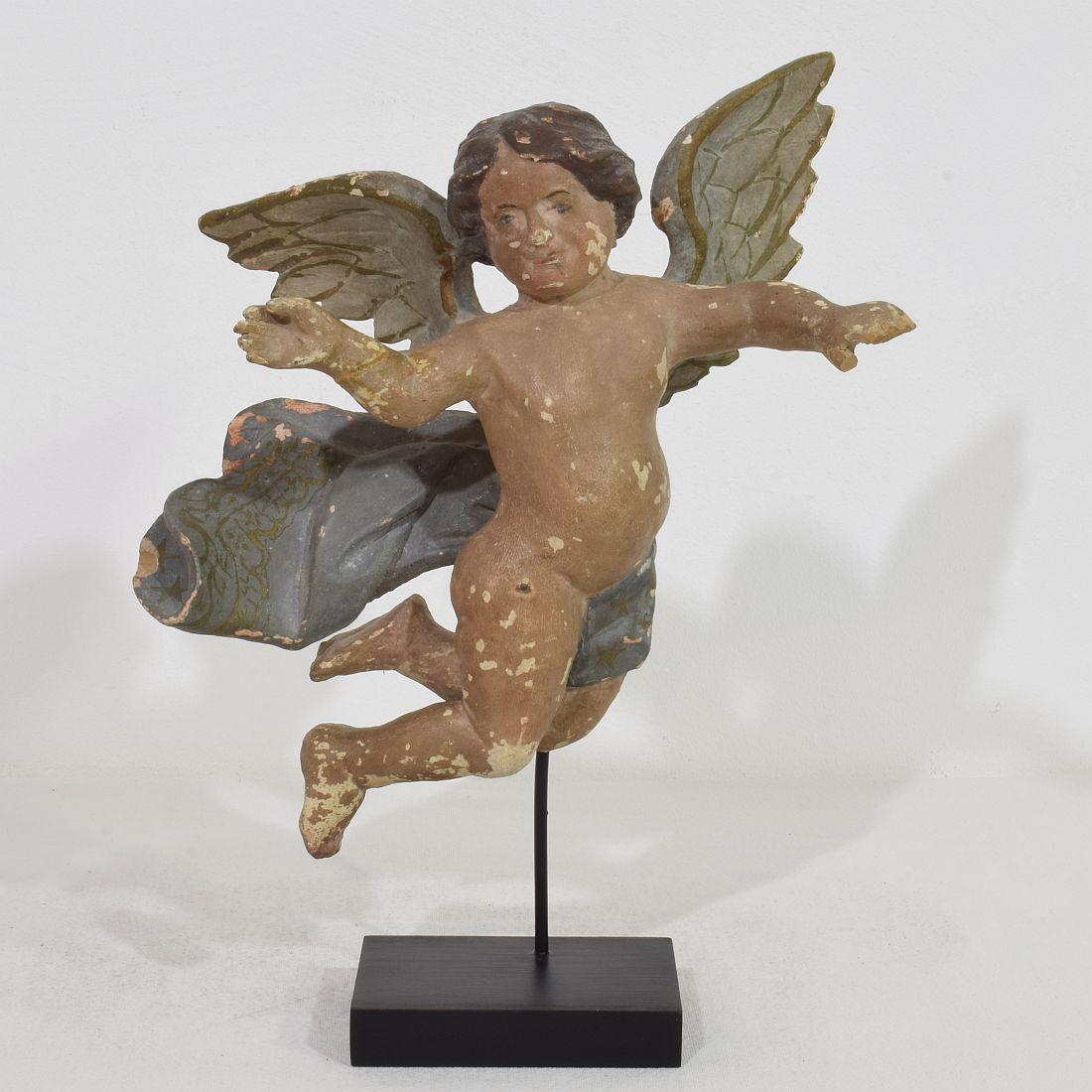 Italian 18th Century Hand Carved Wooden Baroque Angel For Sale at 1stDibs