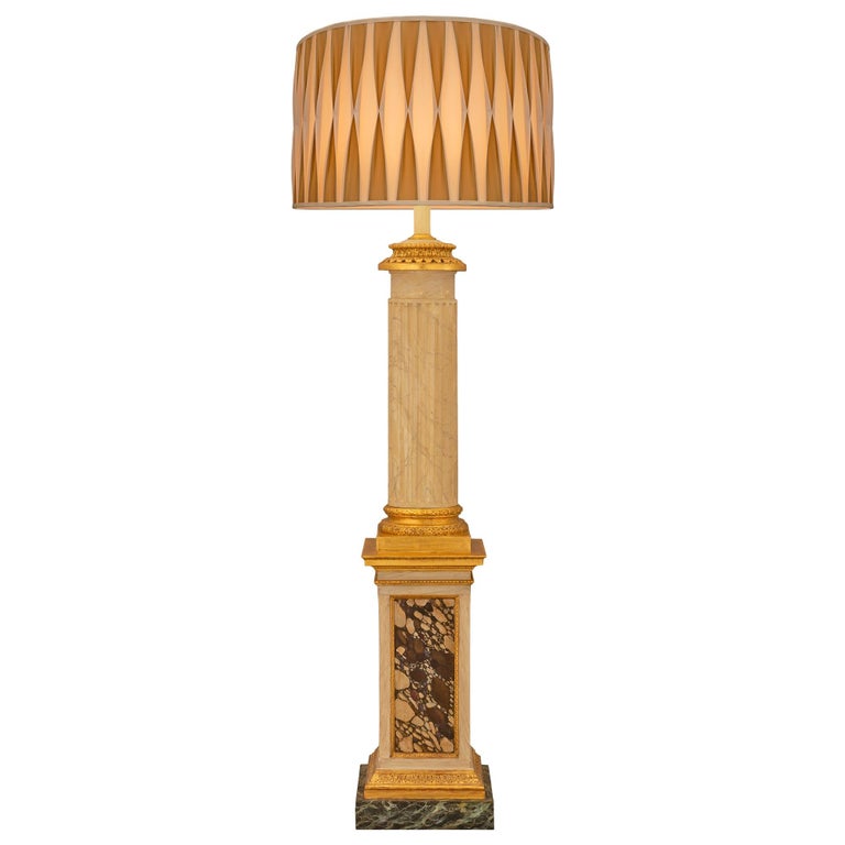 Italian 18th Century Neo-Classical St. Giltwood Floor Lamp For Sale at ...