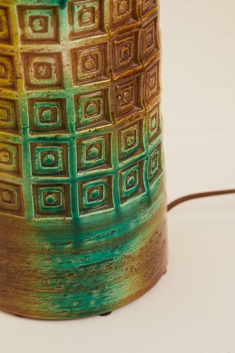 Italian 1960's Amber and Green Etched Pottery Lamp For Sale at 1stDibs