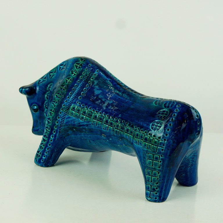 Italian 1960s Big Rimini Blu Bull Designed by Aldo Londi for Bitossi at ...