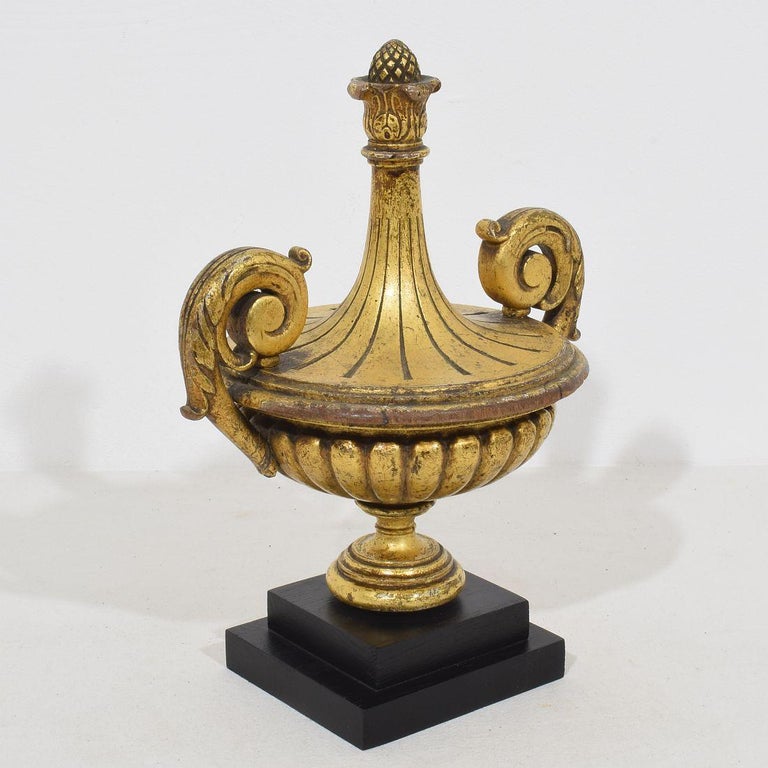 Italian 19th Century Carved Giltwood Vase Finial Ornament For Sale at ...