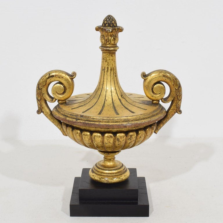 Italian 19th Century Carved Giltwood Vase Finial Ornament For Sale at ...