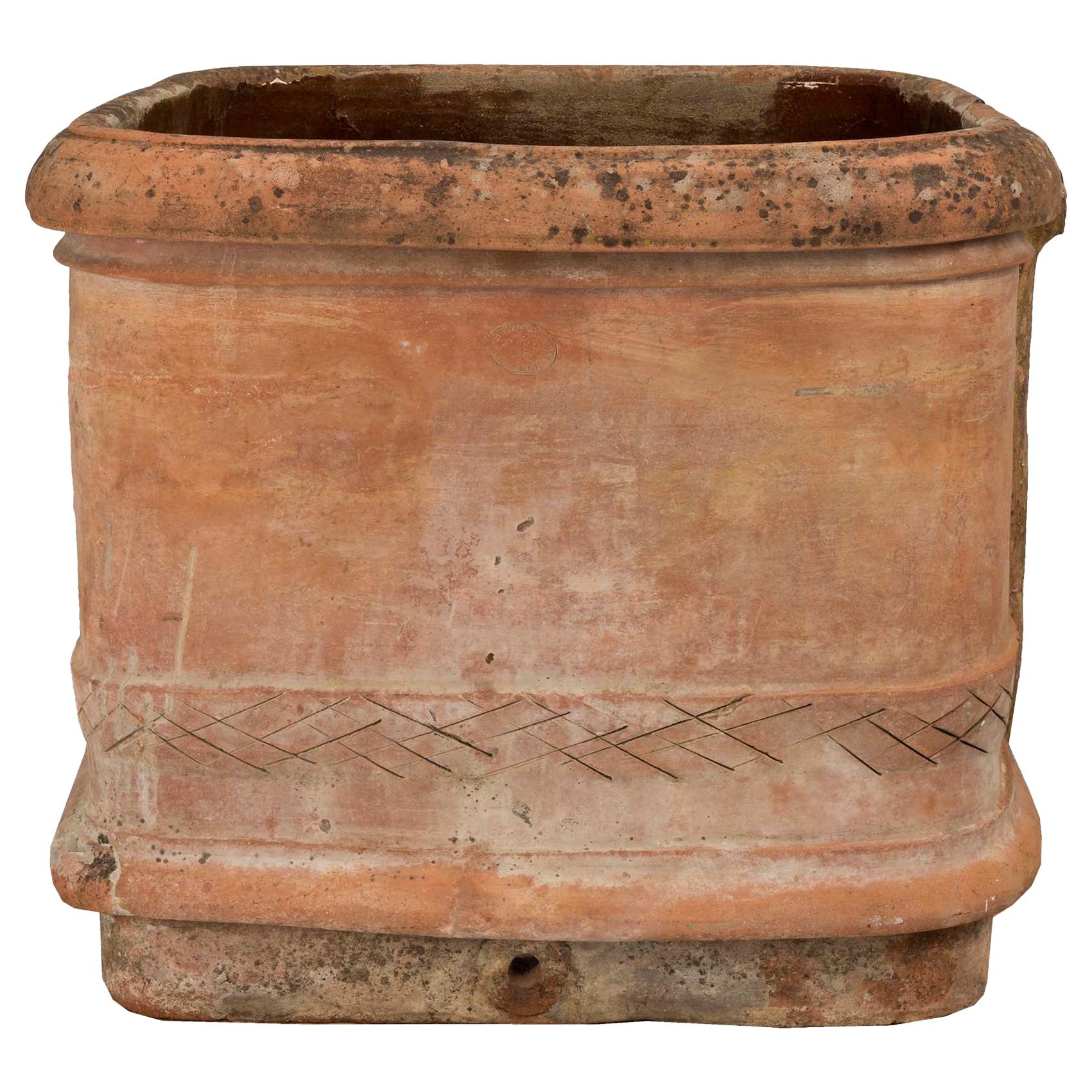 Italian Terracotta Urn from Tuscany, circa 19th Century For Sale at 1stDibs