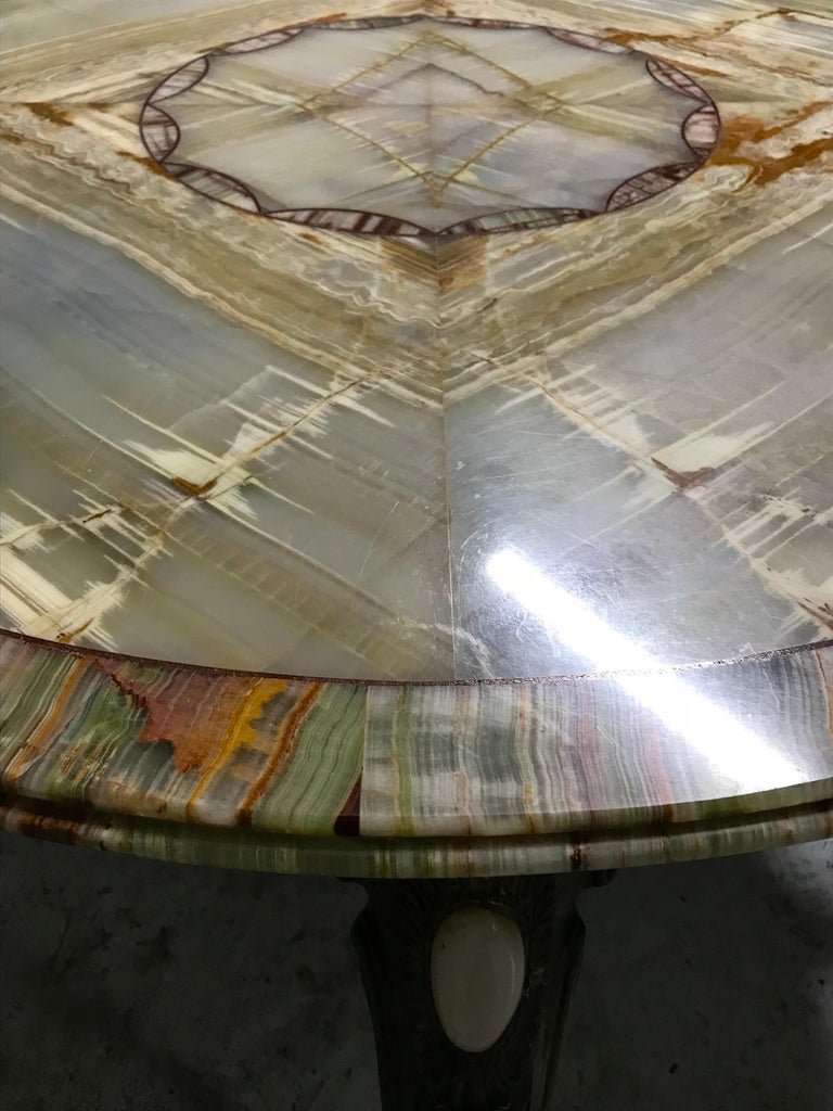 Italian 20th Century Round Book-Matched Multicolor Onyx Table With ...