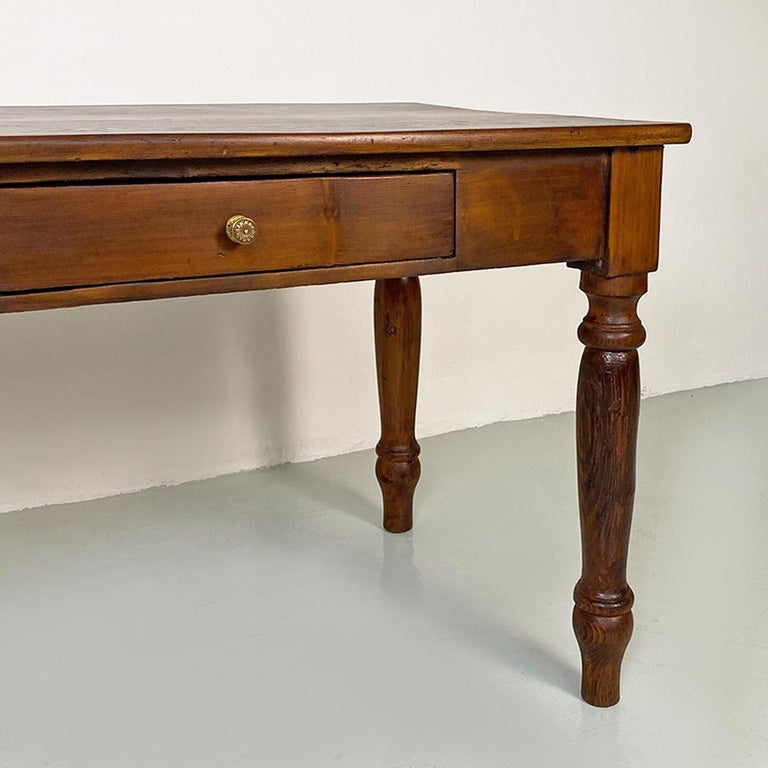 Italian Antique Walnut Dining Table, 1900s For Sale at 1stDibs