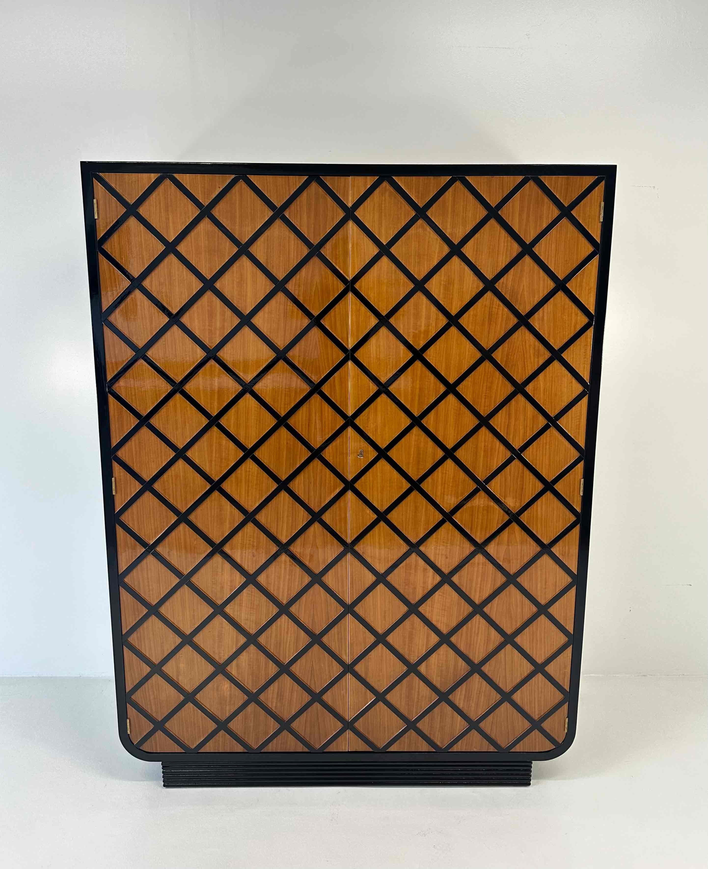 Italian Art Deco Walnut and Black Lacquered Decorative Grid Armoire For ...