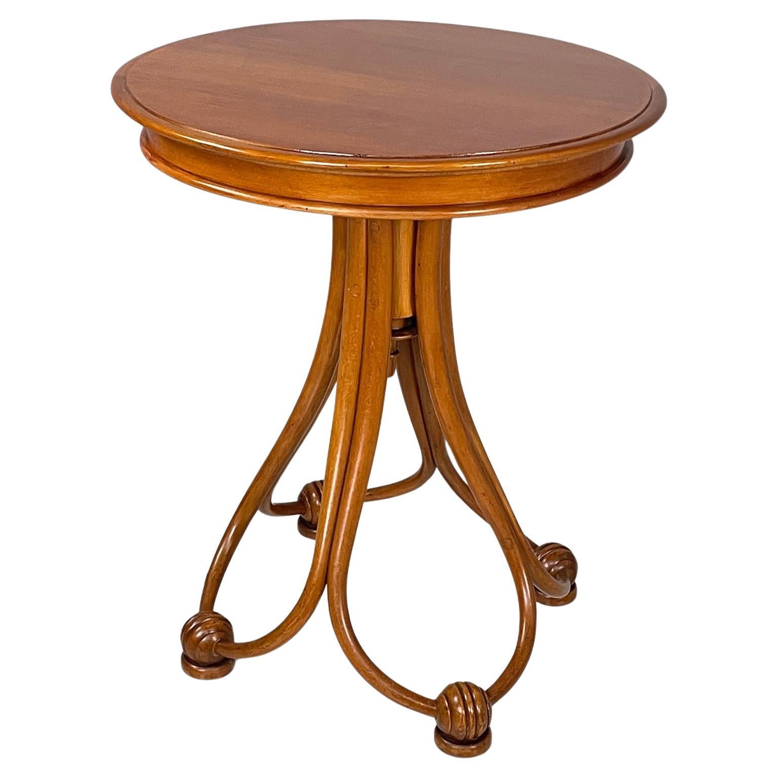 Italian Art Nouveau round dining table in wood, 1930s For Sale at 1stDibs