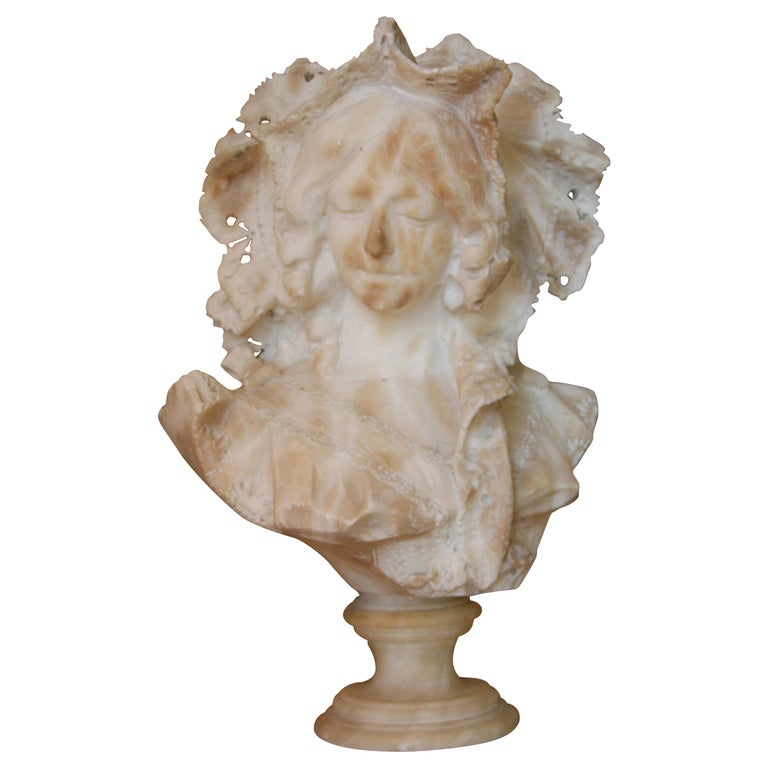Art Nouveau Italian Marble Sculpture For Sale at 1stDibs