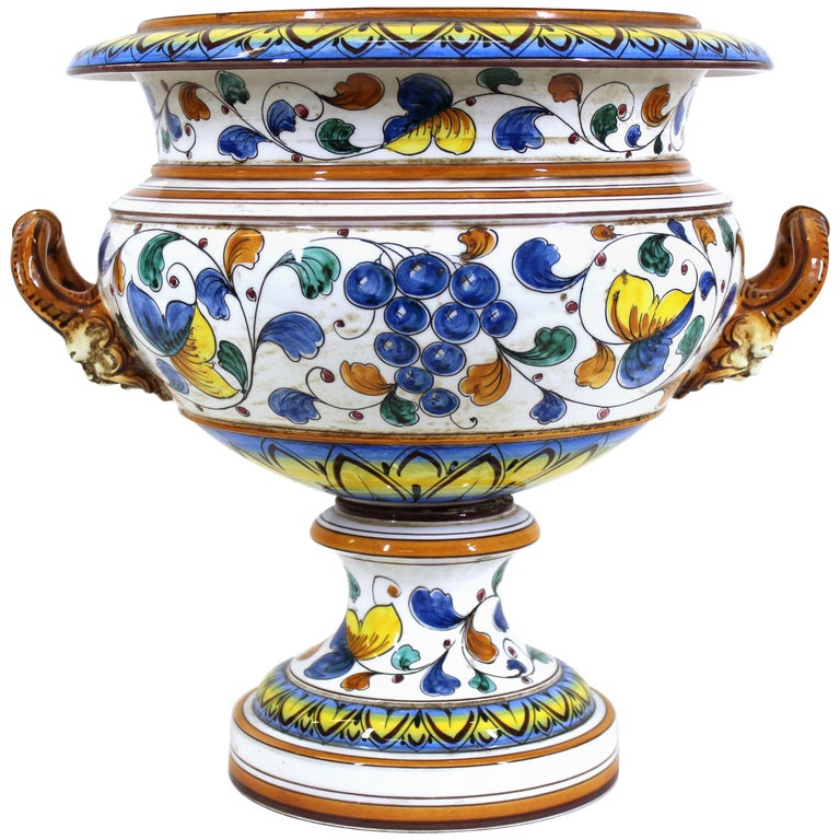 Italian Baroque Style Ginori Painted Ceramic Medici Vase at 1stDibs
