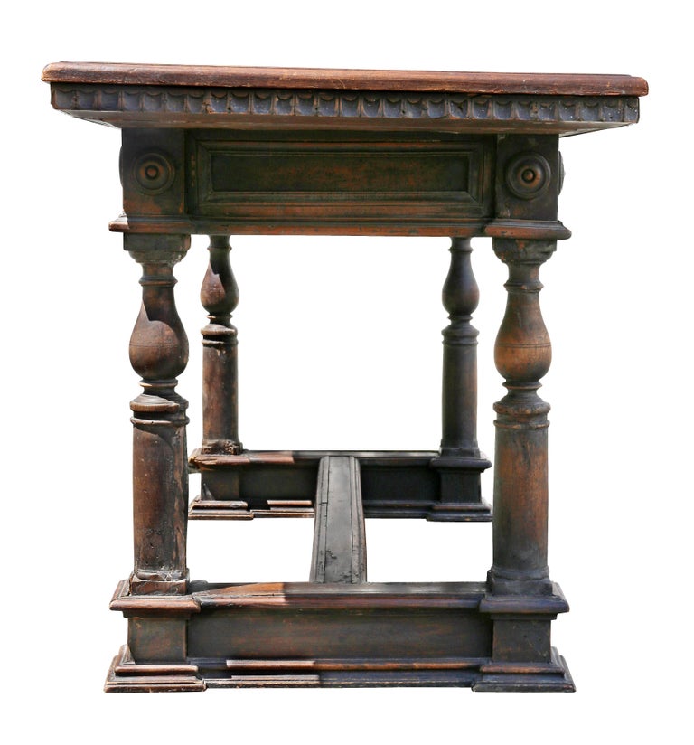 Italian Baroque Walnut Side Table at 1stDibs